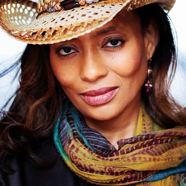 Dreams on a Screen | BND Institute of Media & Culture